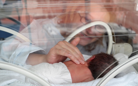 Family Centered Care PICU | AMN Healthcare